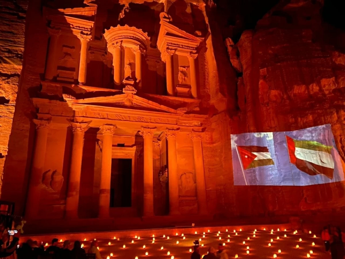 Petra treasury lit in UAE colours to mark Union Day | Jordan Times