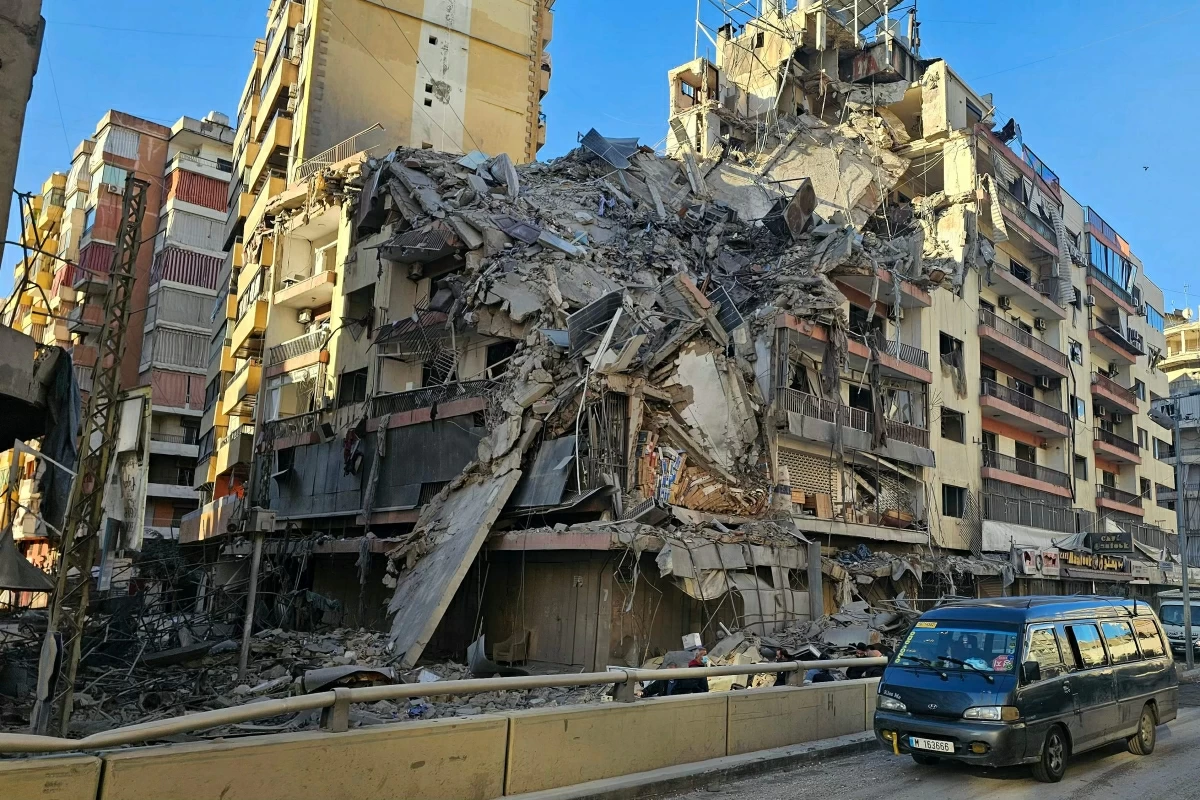 Israel keeps up Lebanon strikes as ground forces advance | Jordan Times