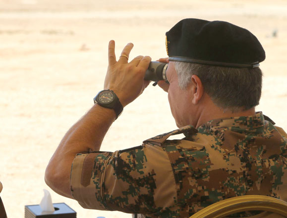 Supreme Commander attends drill by artillery units | Jordan Times
