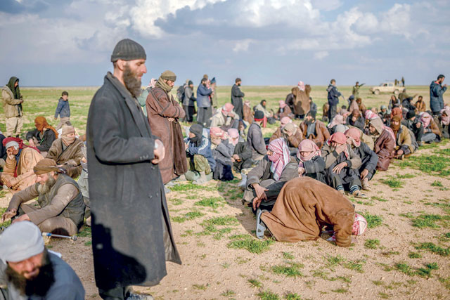 Exodus from last Daesh enclave overwhelms Syria force | Jordan Times